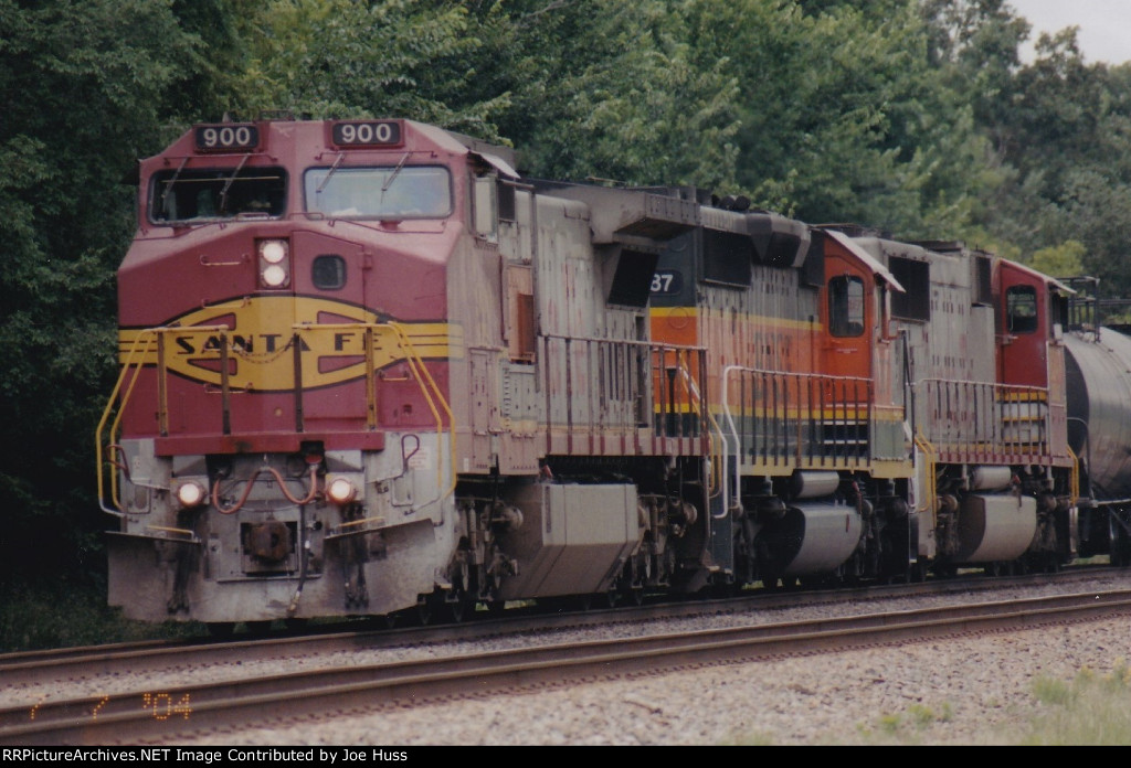 BNSF 900 East